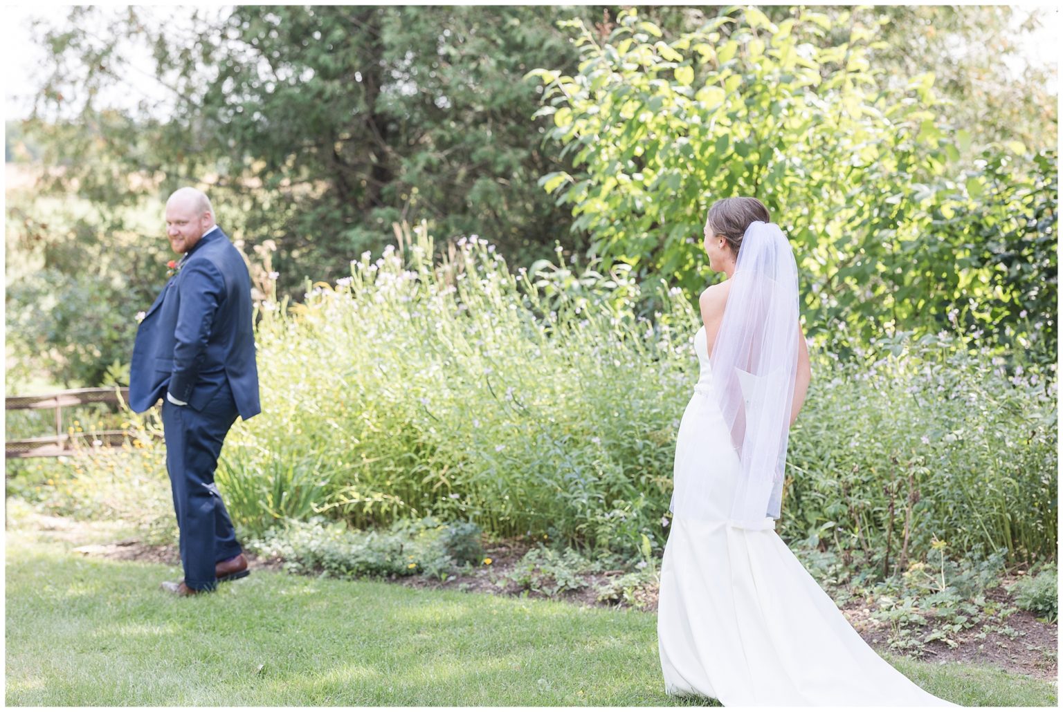 Navy And Plum Strathmere Wedding » Intimate Wedding At Strathmere Lodge