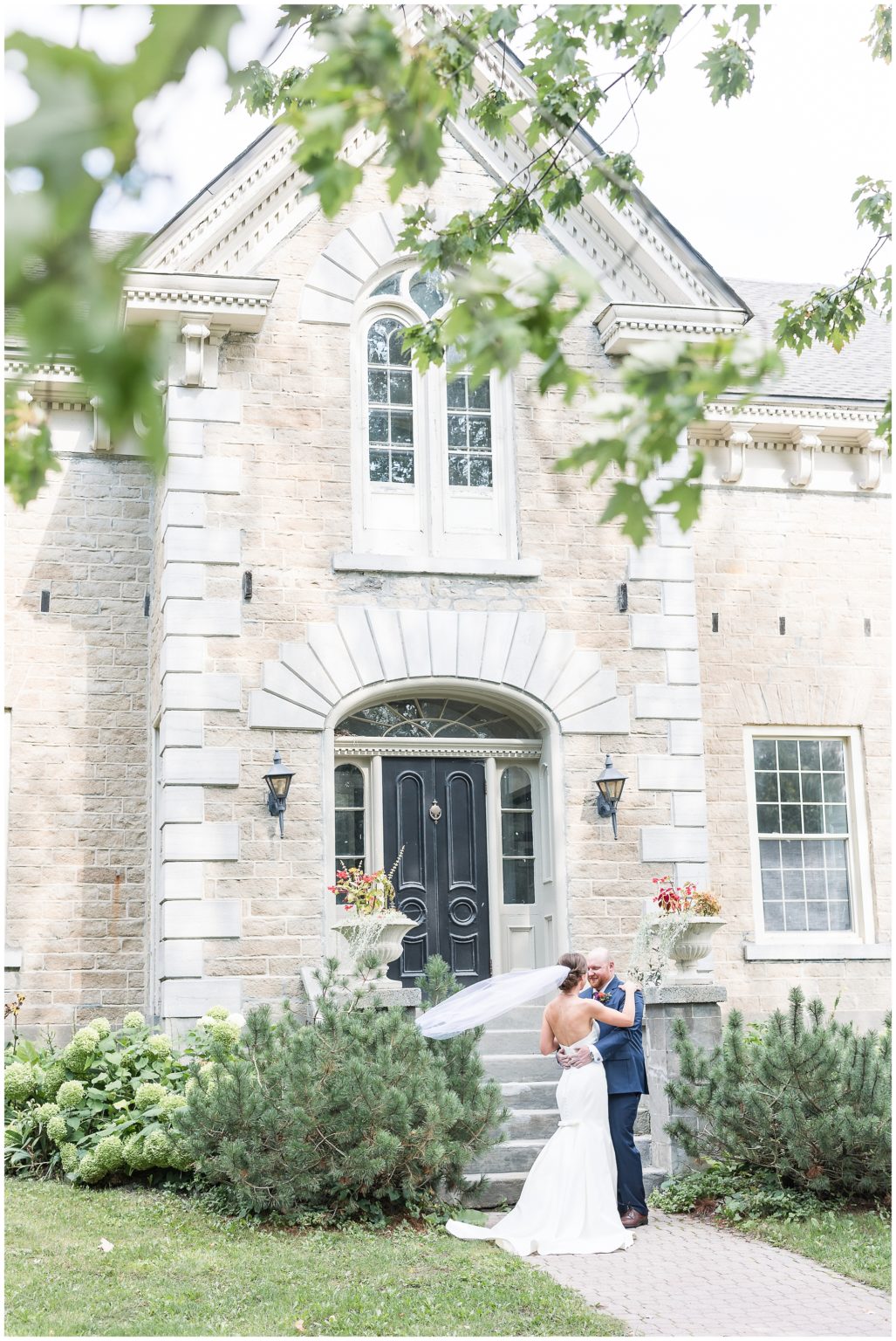 Navy And Plum Strathmere Wedding » Intimate Wedding At Strathmere Lodge