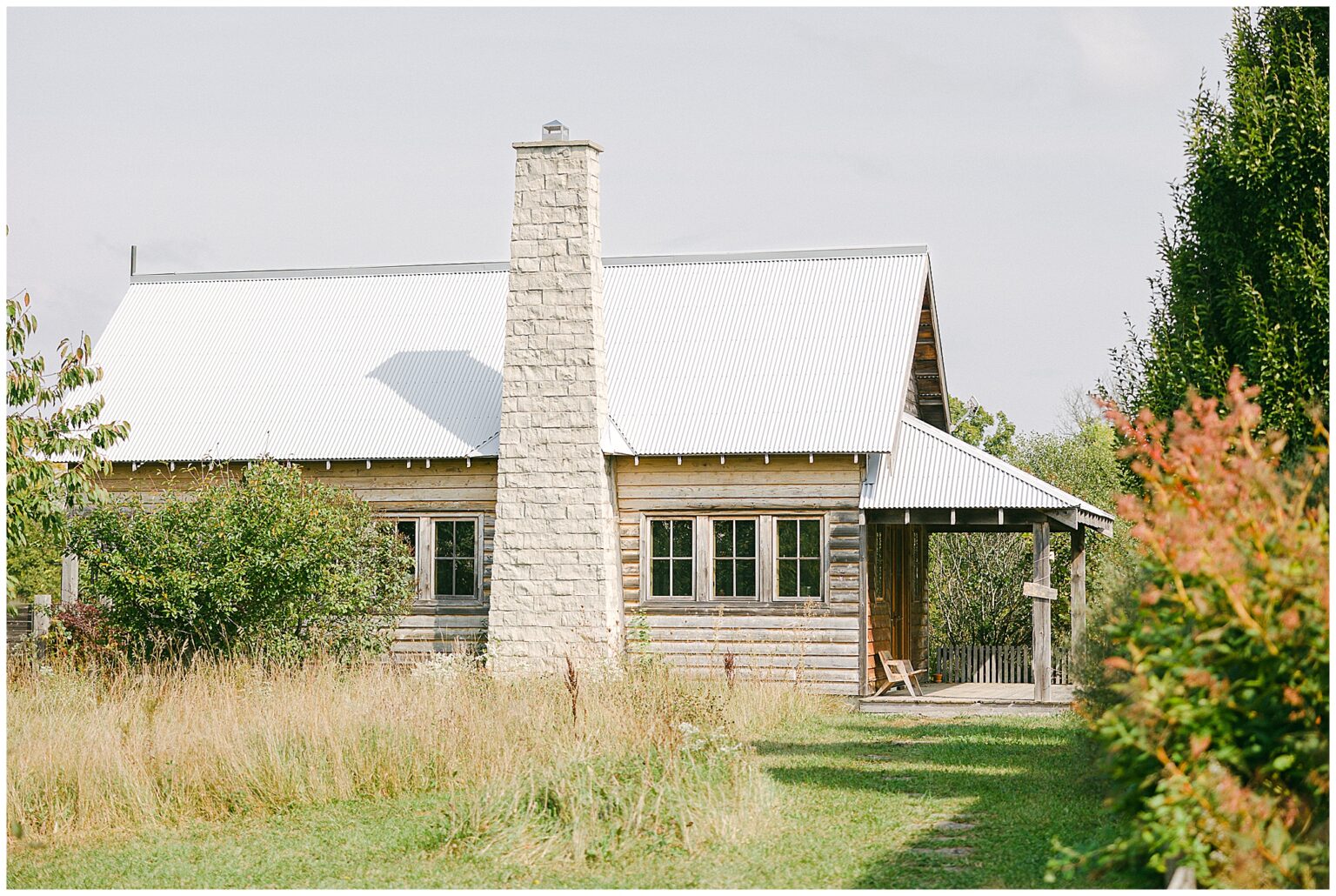 » A Love Radiating With Spark: Danielle And Ryan's Intimate Wedding At ...